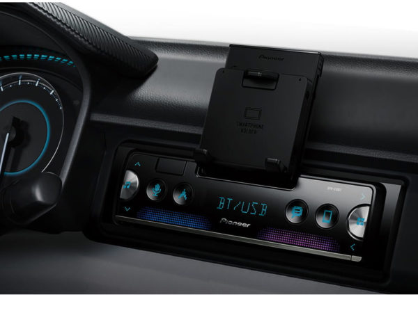 Clarion GL-300 9" Android Multi Media Player with Bluetooth & FM Radio ...